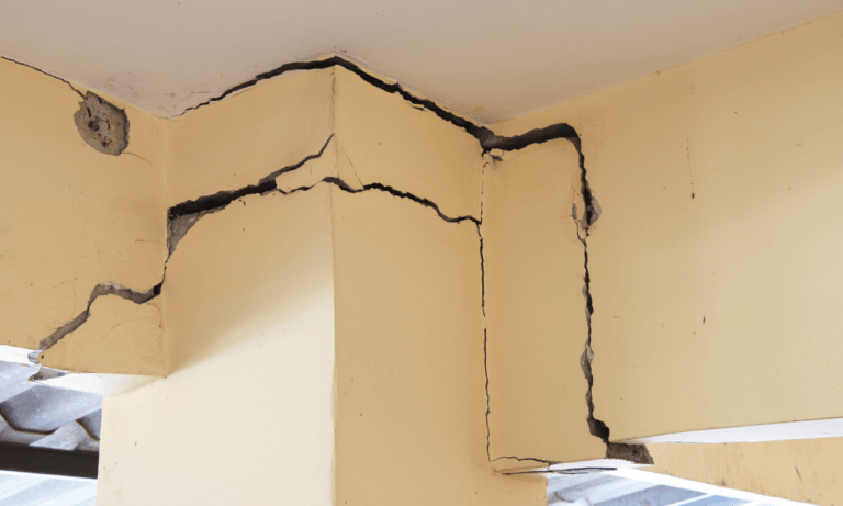 What is House Shaking: How to Deal - interiorhomediy.com